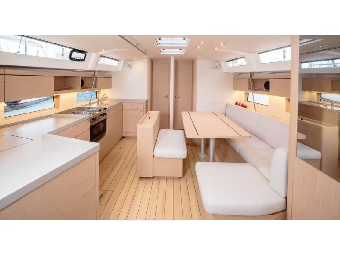 Rental of Sailboat Logos - Comfort line en Furnari | Navega en Barco