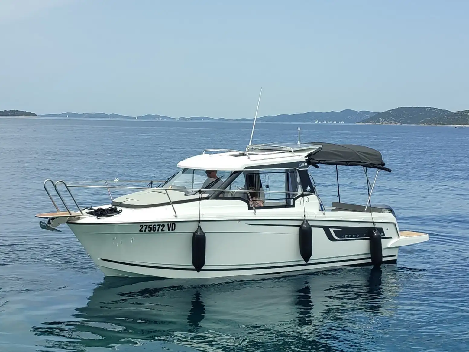 Rental of Motorboat NEMO II en Solaris Yacht Marina | Navega en Barco